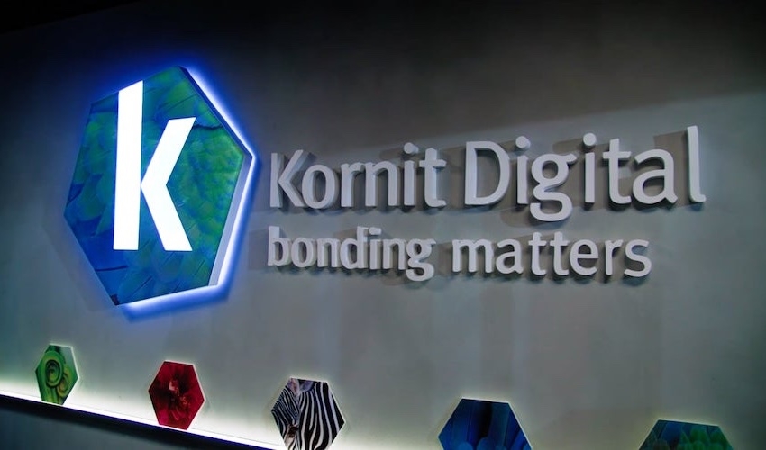 Amazon commits to spending $400 million with Kornit - Digital Printer