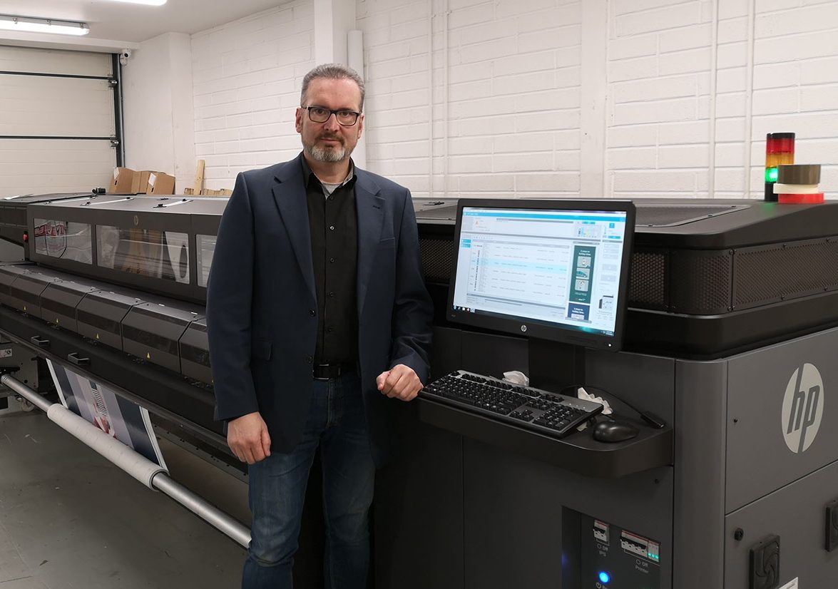 SL Graphics combines HP technologies to bag award - Digital Printer