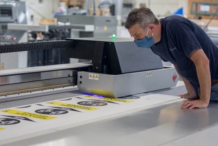 Claremon moves into wide-format with Arizona buy - Digital Printer