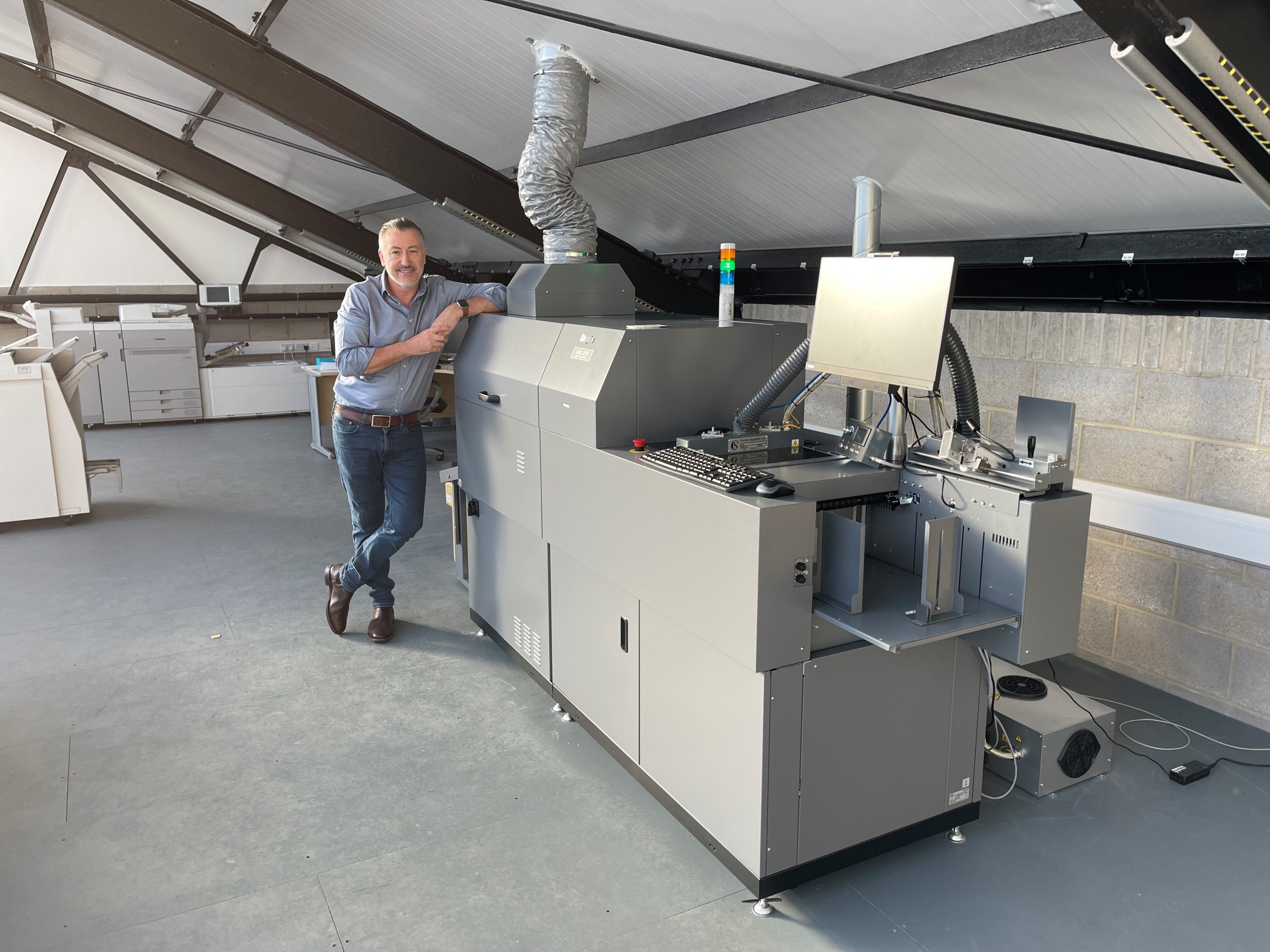 DecTek diversifies with Duplo - Digital Printer