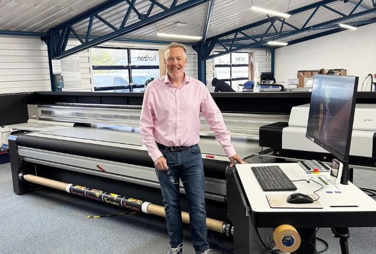 Horizon becomes first in UK with new swissQprint flatbed - Digital Printer