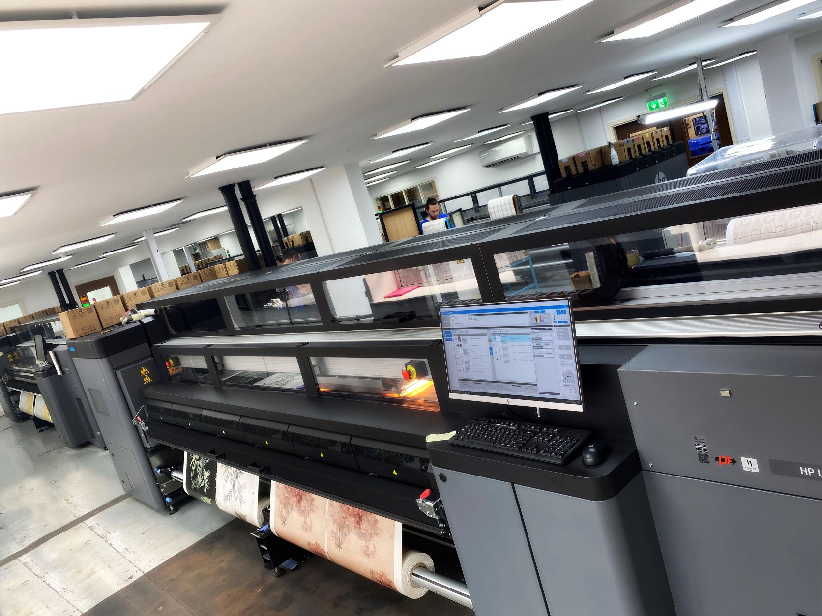 Latex duo surfaces more high-end applications - Digital Printer