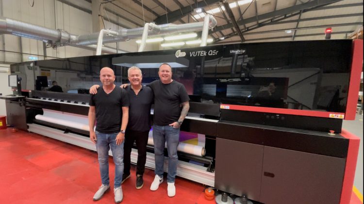 Hollywood Monster turns 30 and takes tenth Vutek - Digital Printer