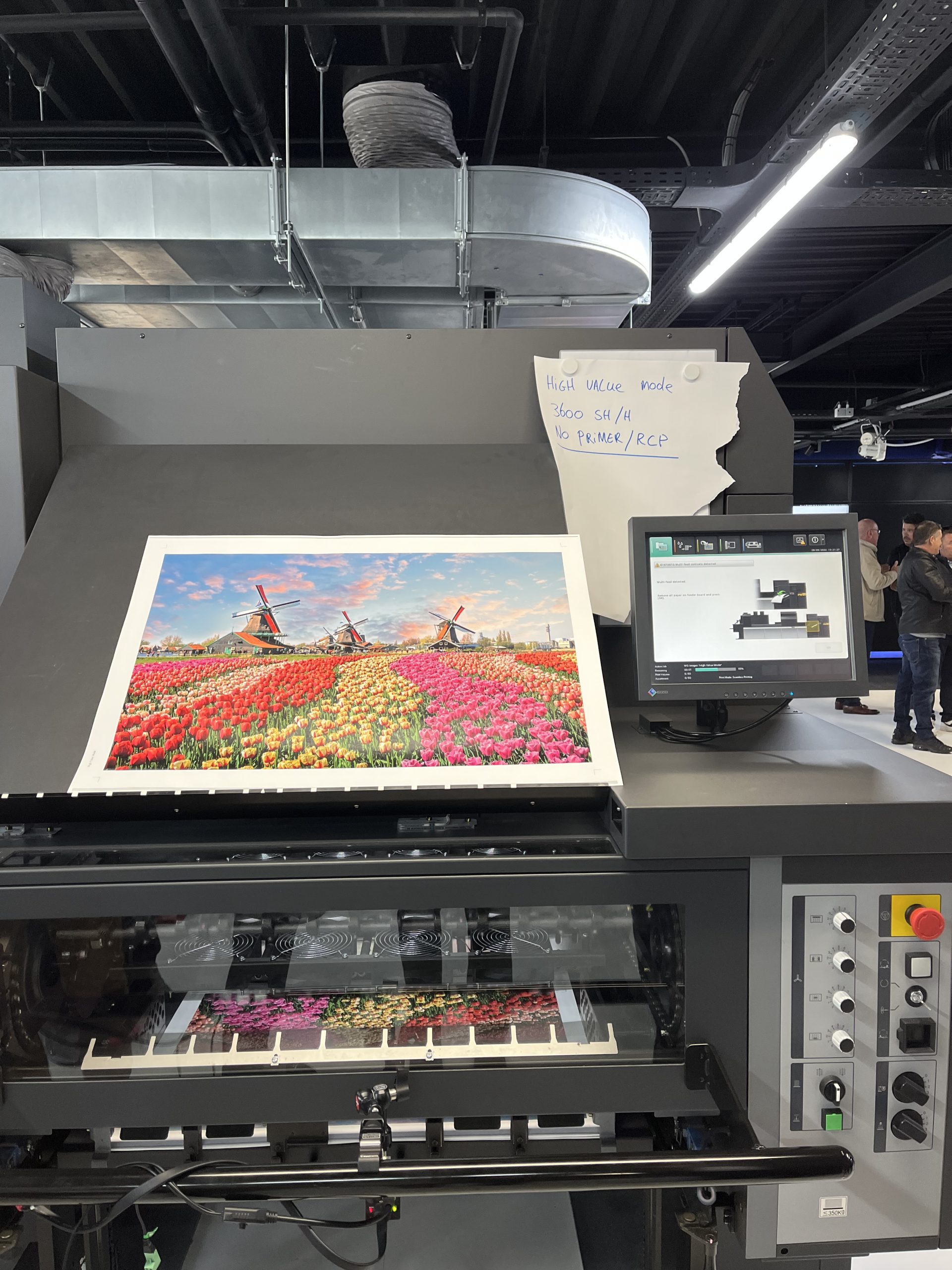 Fujifilm adds third way for JetPress - Digital Printer