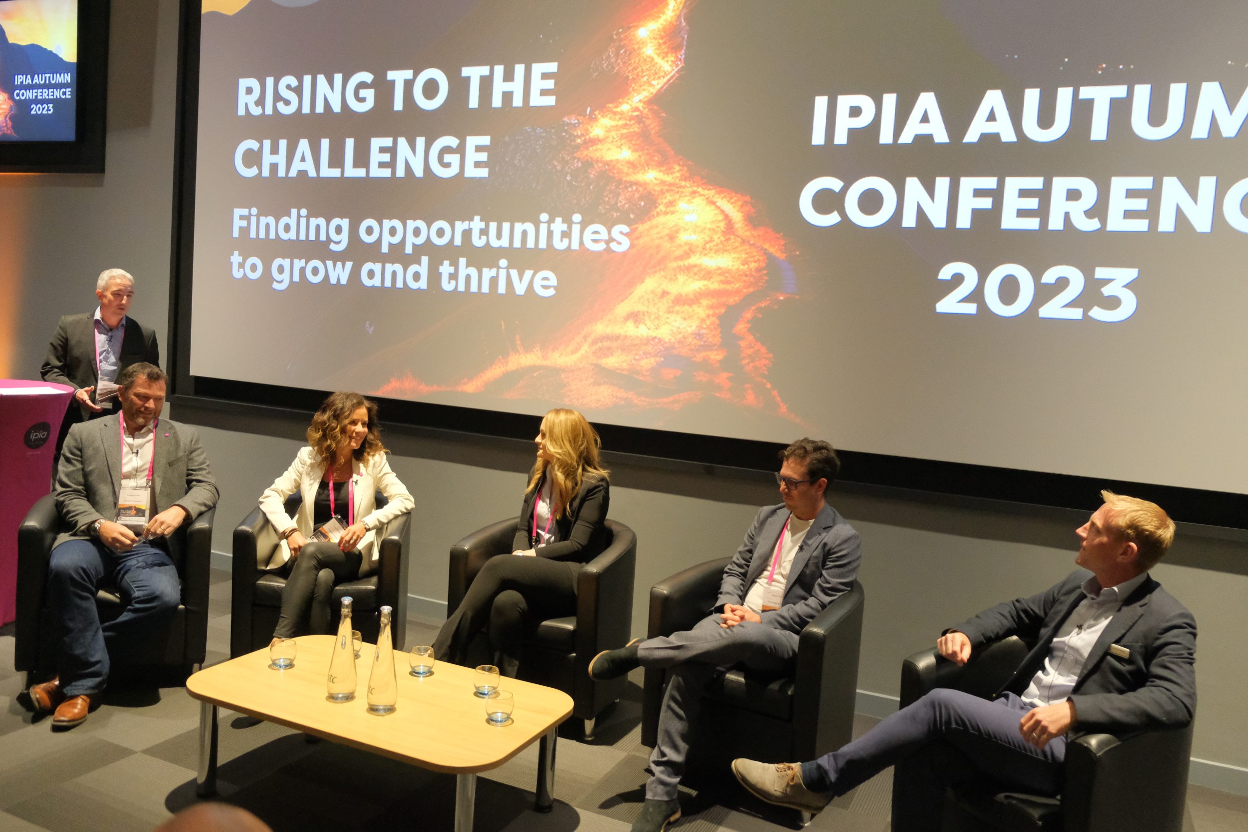 IPIA rises to the challenge with autumn conference - Digital Printer