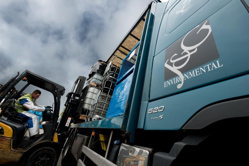 J&G Environmental celebrates Global Recycling Day - Digital Printer