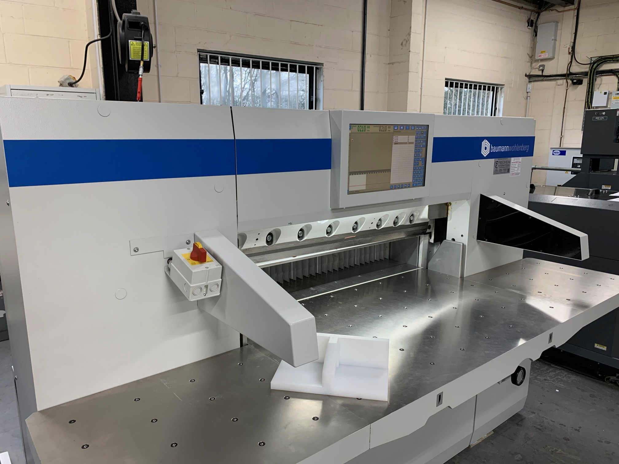 Latcham installs high-speed guillotine - Digital Printer