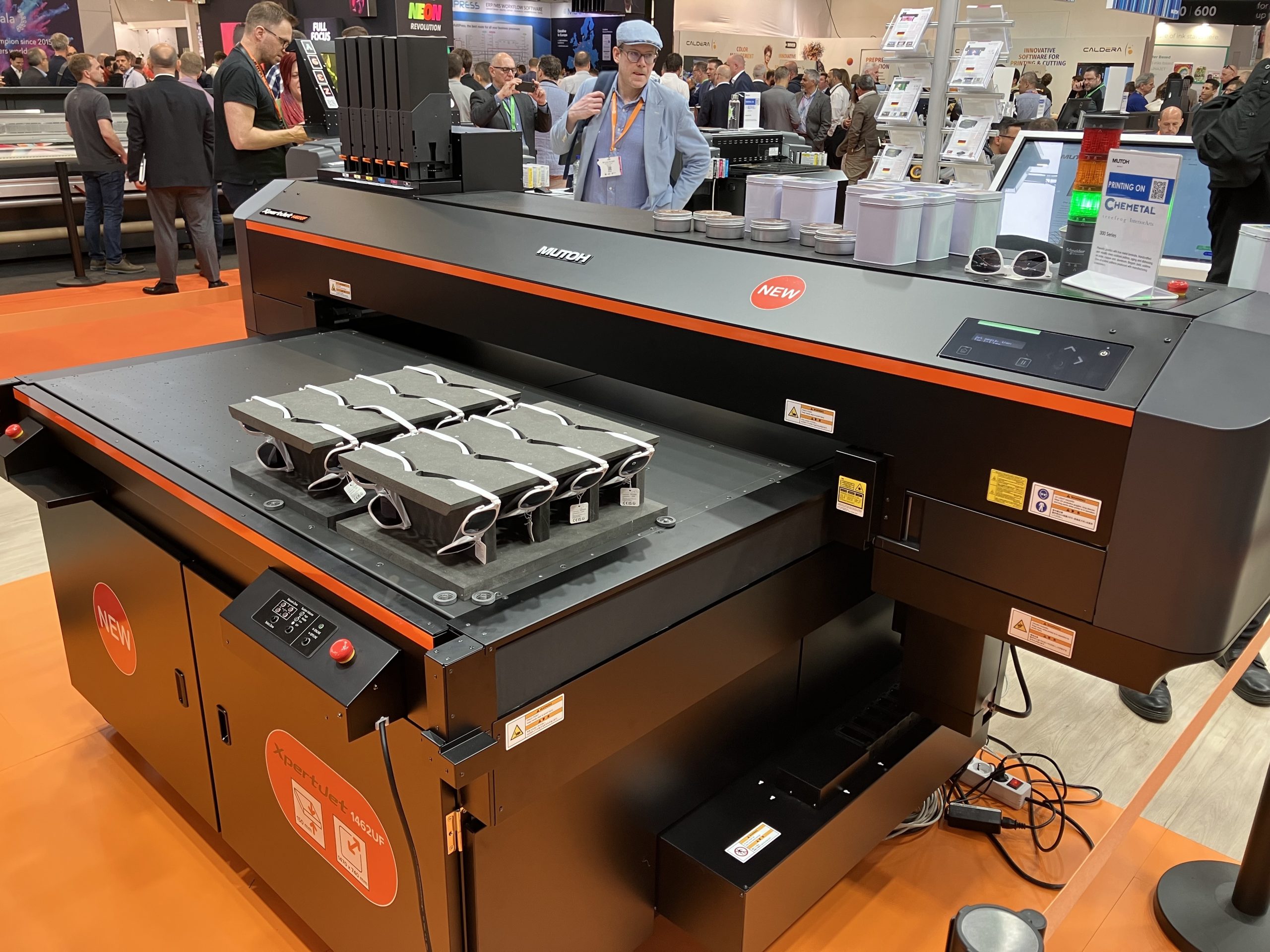 Mutoh previews new flatbed printer at Fespa - Digital Printer