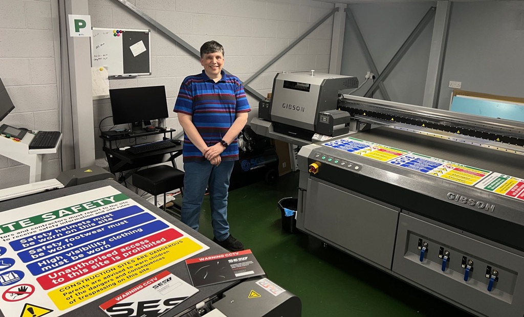 Gibson/Almeida duo makes Lasting Impression in Dorset - Digital Printer