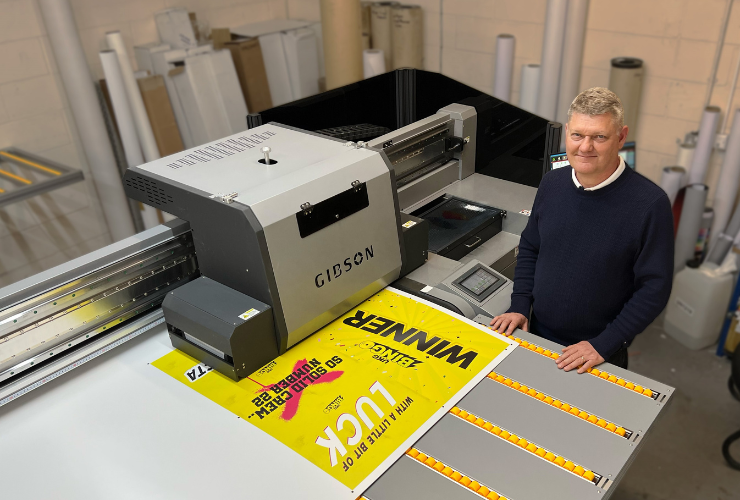 Urban Print and Design installs Gibson 3200 hybrid - Digital Printer