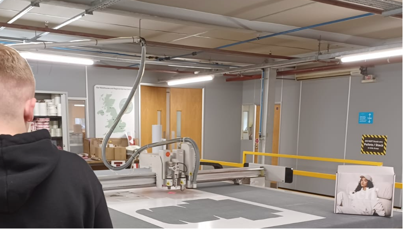 Next gears up with Vivid cutting table and software - Digital Printer